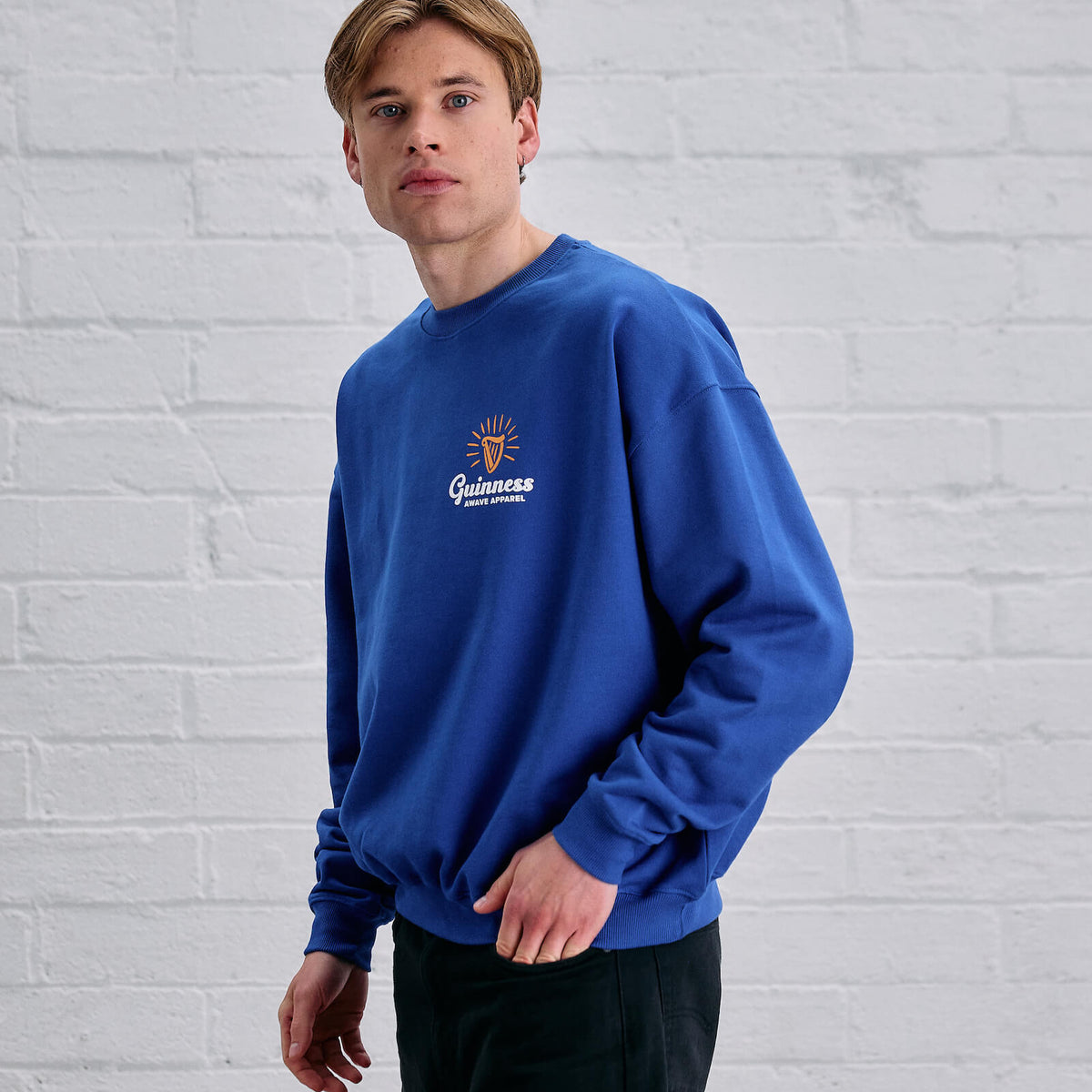Awave Lovely Day Blue Sweatshirt – Guinness Storehouse